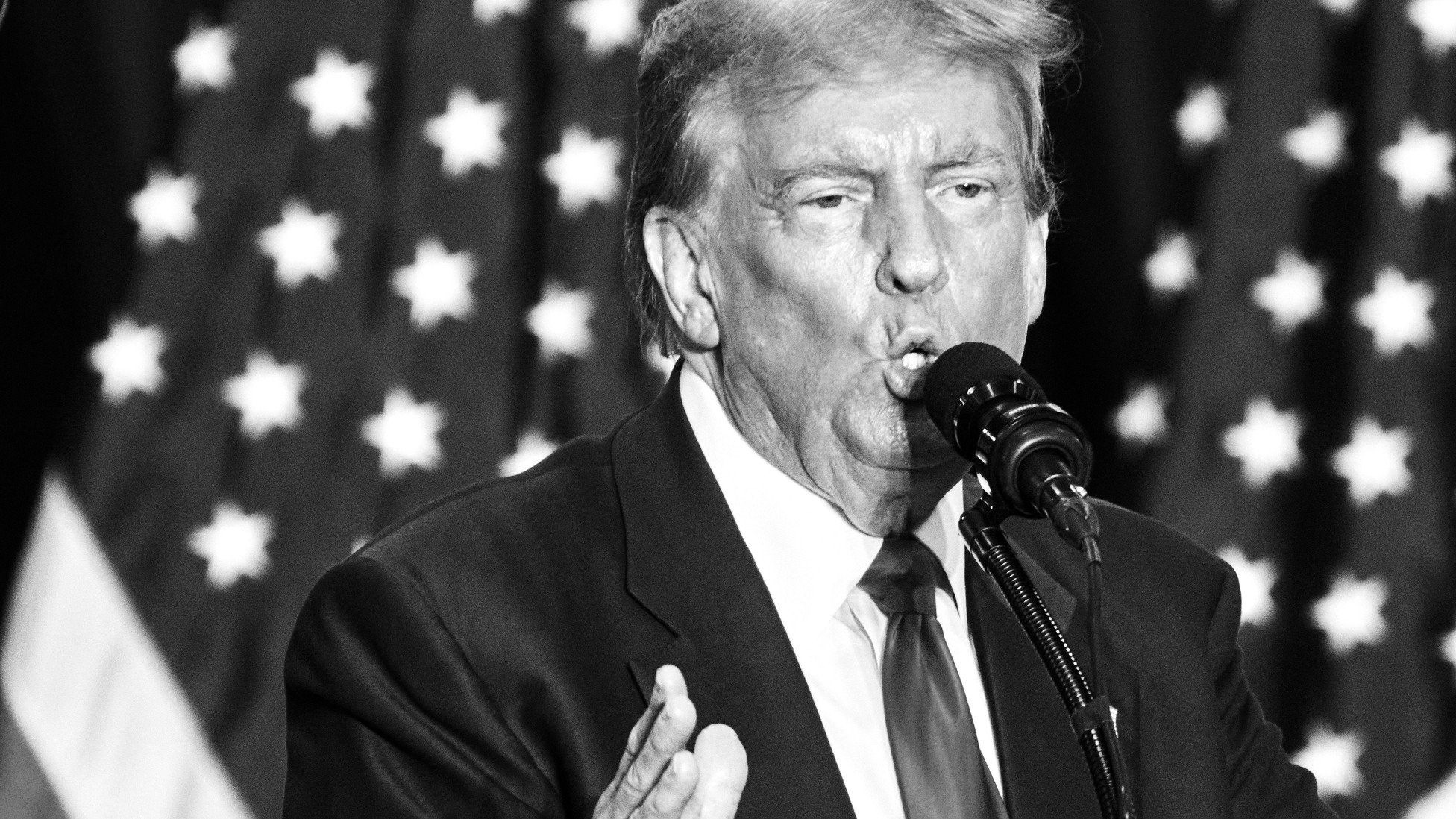 Trump’s Shoot-the-Moon Legal Strategy - The Atlantic