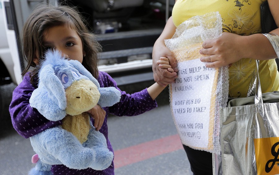 Photos: The Agonizing Realities of Family Reunification - The Atlantic