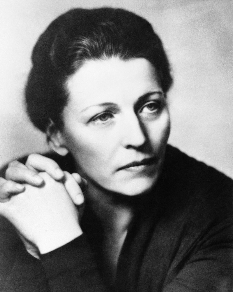 From Frederick Douglass to Edith Wharton: Portraits of Influential ...