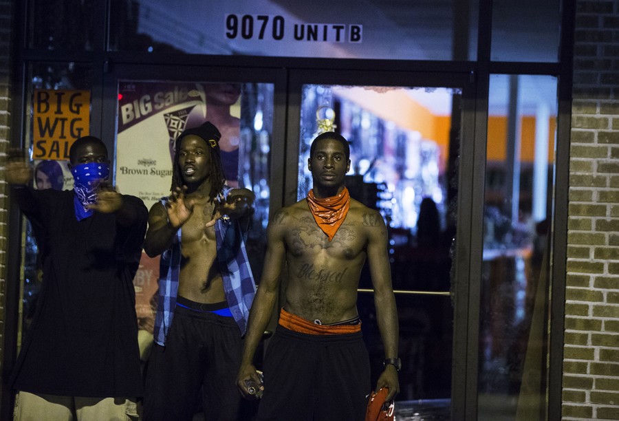 National Guard Sent to Ferguson, Missouri, After Week of Chaos and ...