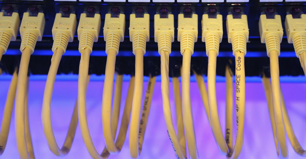 Massive Hack Exposes Data of 4 Million Federal Employees - The Atlantic