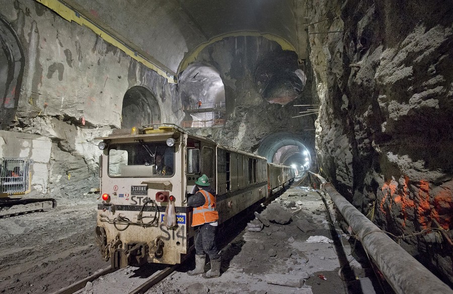The Tunnels of NYC's East Side Access Project - The Atlantic