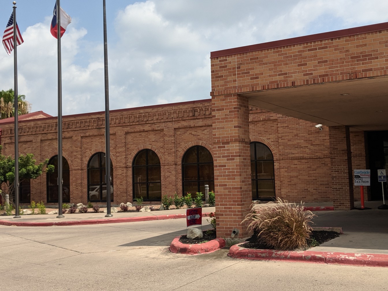 Our Towns: A Public Library of, by, and for the People - The Atlantic