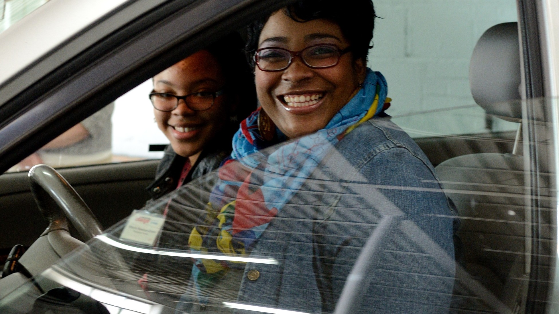 How Car Ownership Helps the Working Poor Get Ahead - The Atlantic