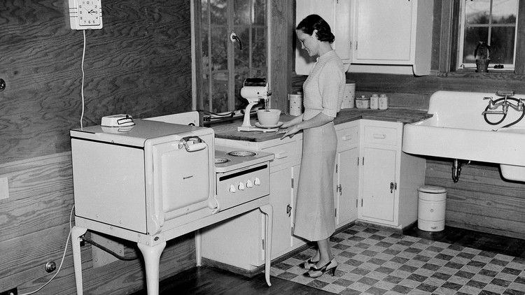 The Sexism of Standardized American Kitchens - The Atlantic