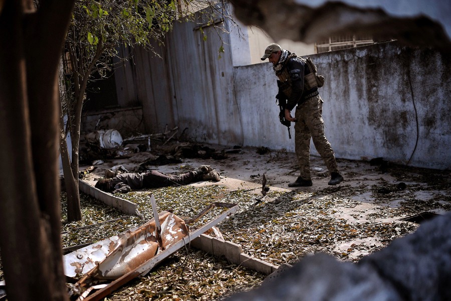 The Battle for Mosul Moves West - The Atlantic