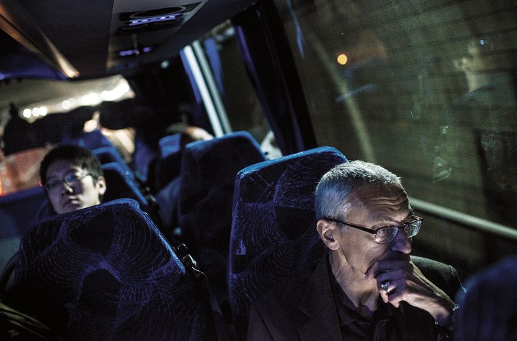 Putin’s Goal Is to Bring Down American Democracy - The Atlantic