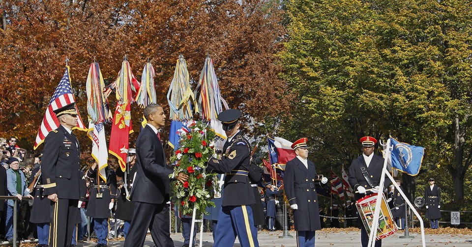 Obama Honors Veterans at Arlington National Cemetery - The Atlantic