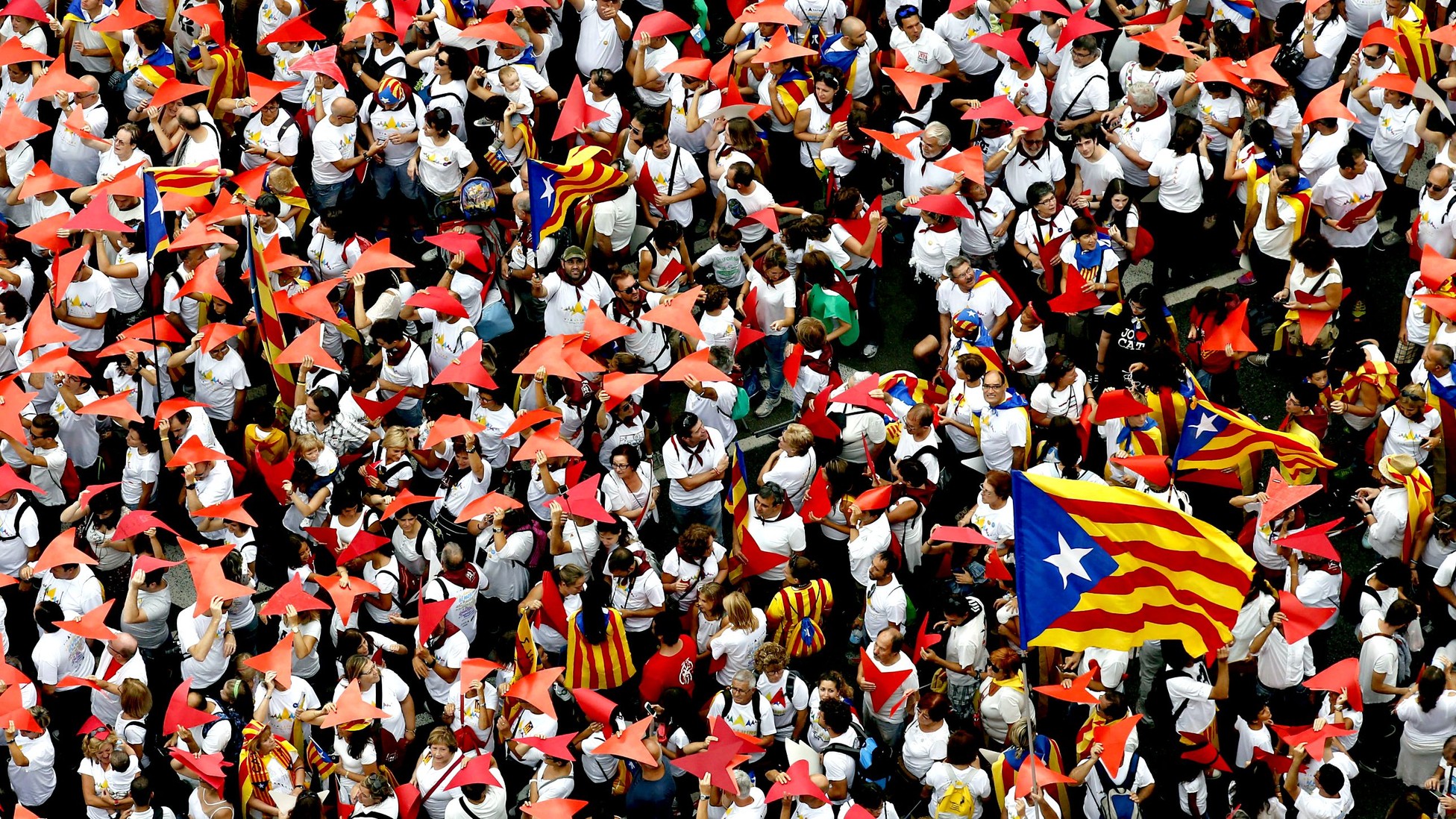 Catalonia Independence Vote: How the Catalan Language Survived A Ban ...