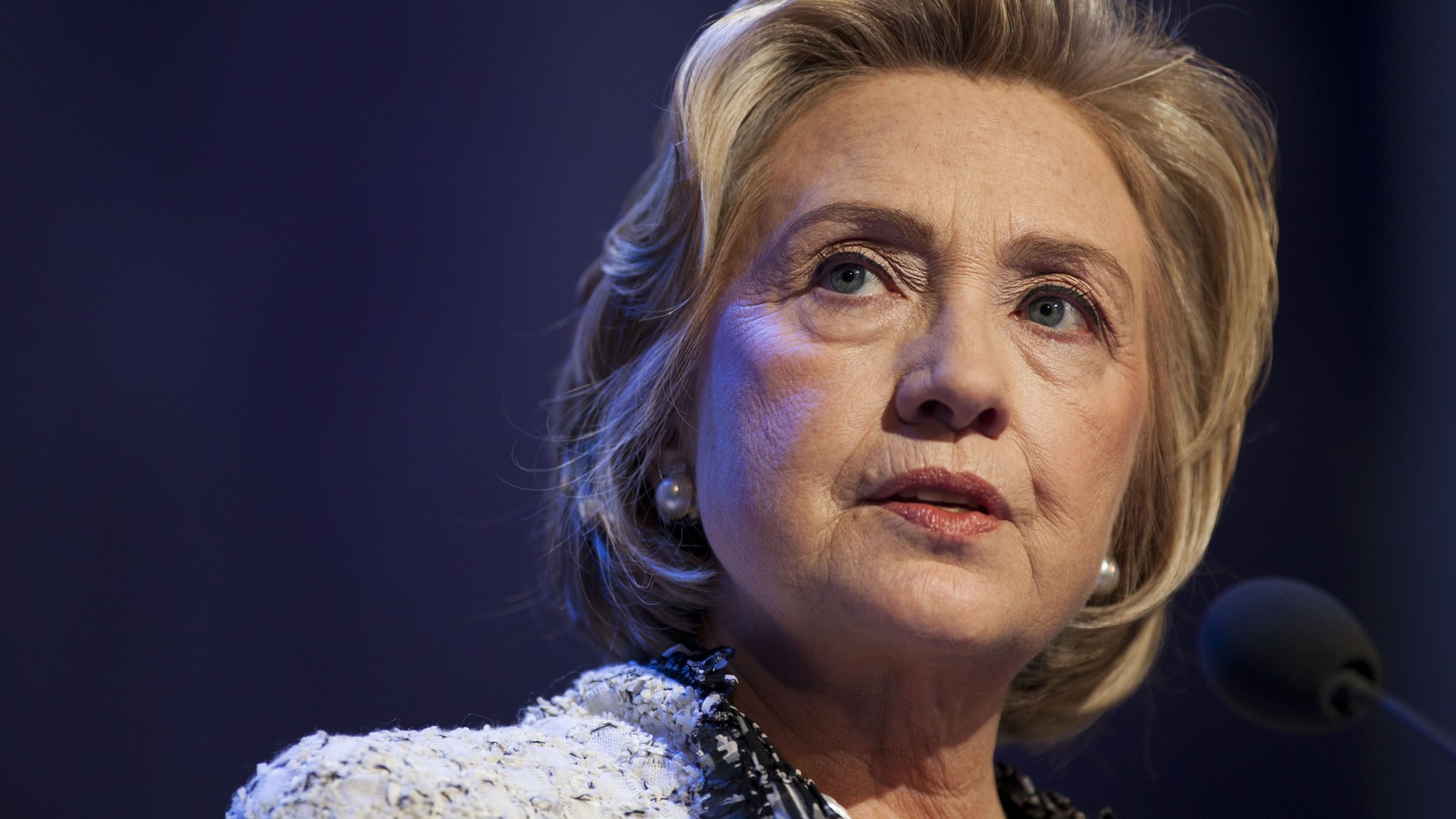 Hillary Clinton's Campaign Declares War Against 'Clinton Cash' - The ...