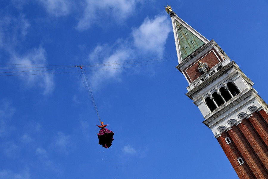Carnival 2017 Around the World - The Atlantic