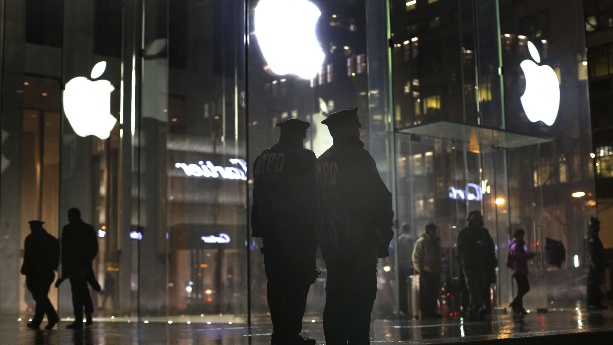 Apple’s Next Security Update May Not Be User-Friendly - The Atlantic
