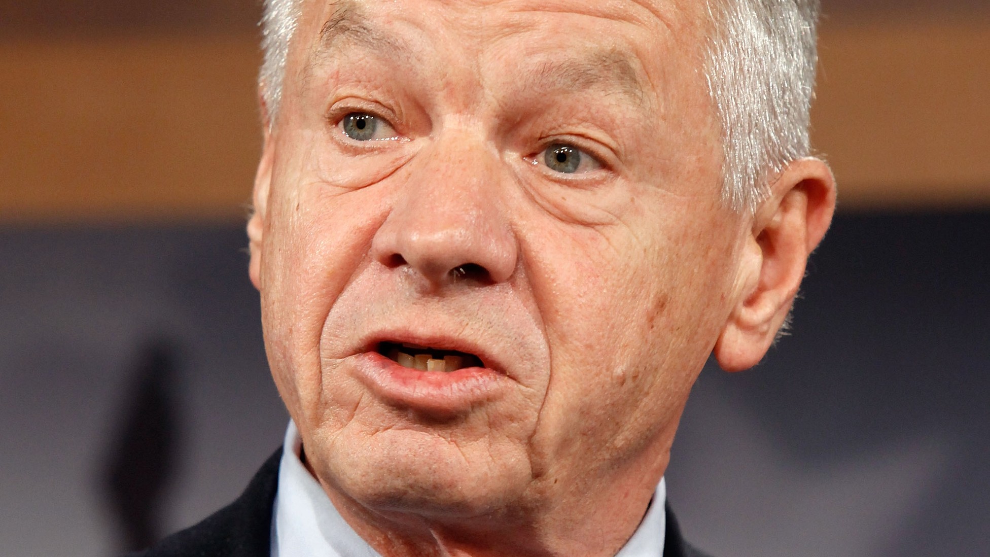 Amid Battle for Midterms, Several Retirees Sit on Their Campaign Cash ...