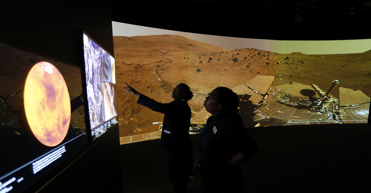 To Build a House on Mars, Start With Martian Concrete - The Atlantic