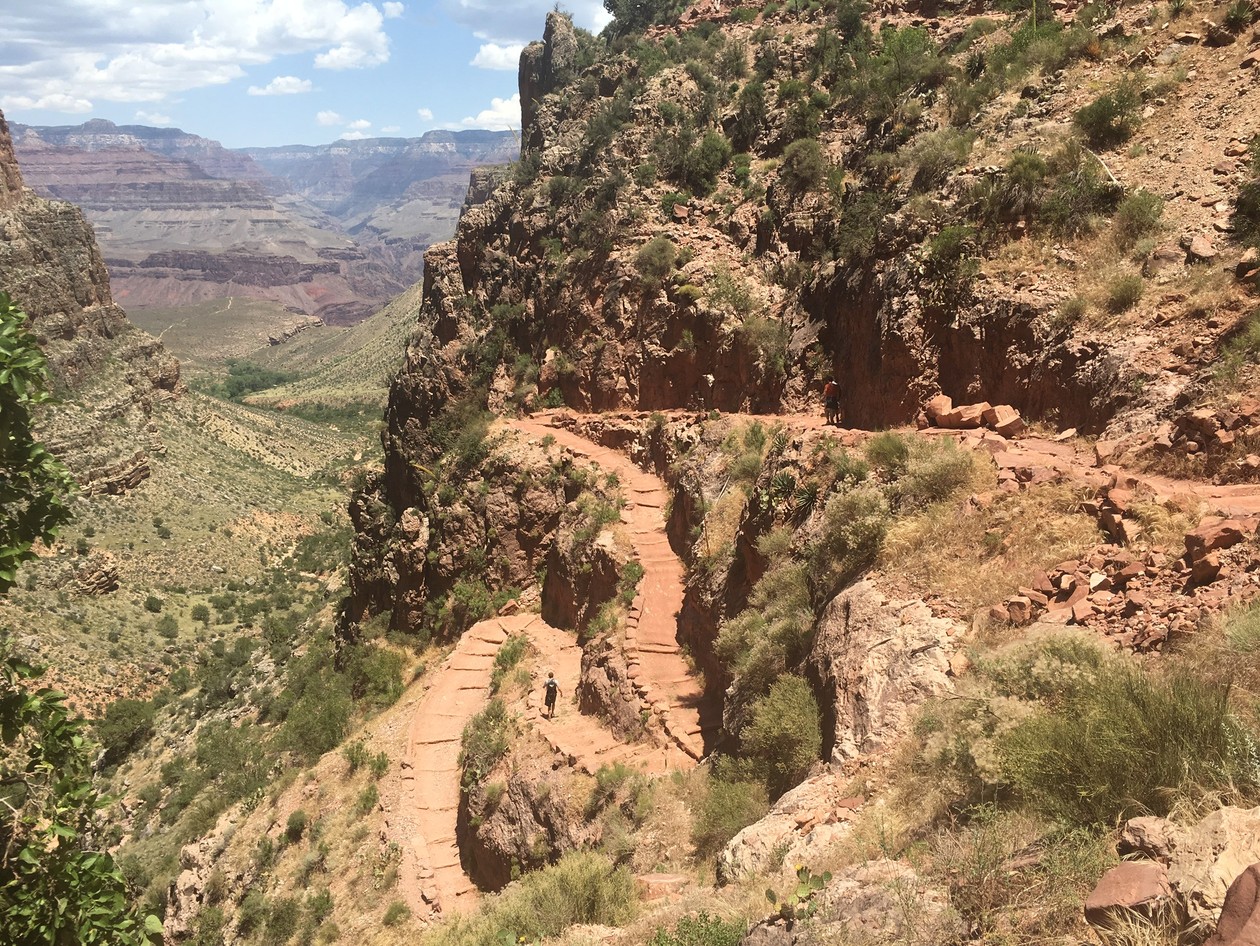 How to Survive Running Across the Grand Canyon - The Atlantic