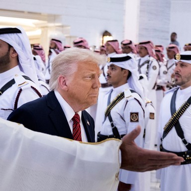 The Darker Design Behind Trump’s $400 Million Plane - The Atlantic