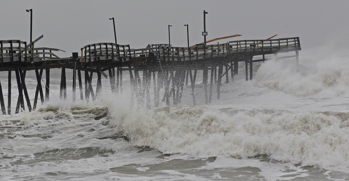 Extreme Weather Hurts Low-Income People Most - The Atlantic