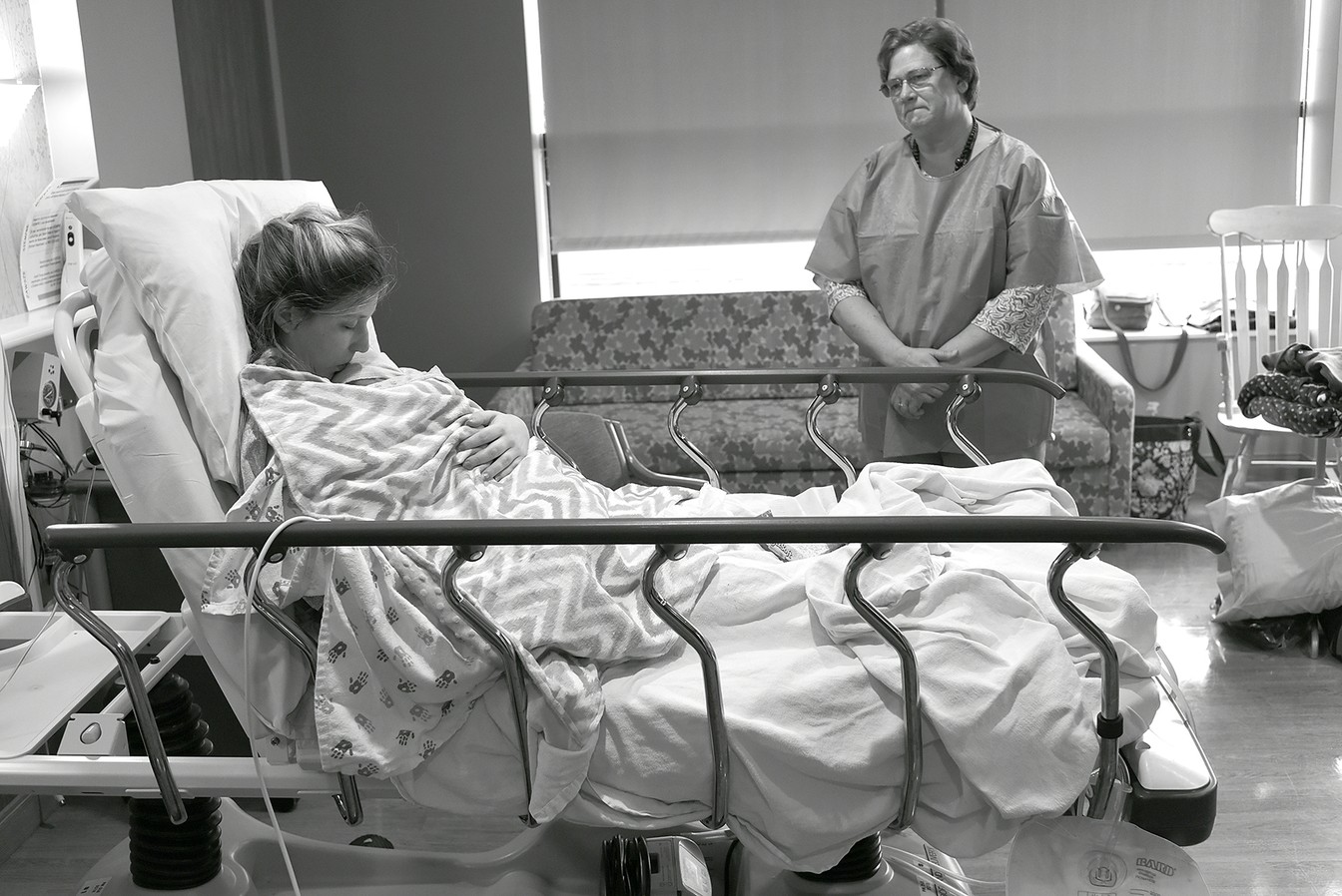 Stillbirth Photography: What Losing a Child Means for Families - The ...