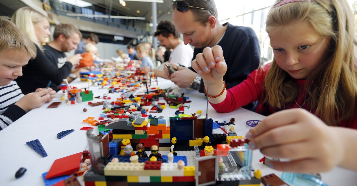 Discussing the Gender Politics of Legos - The Atlantic