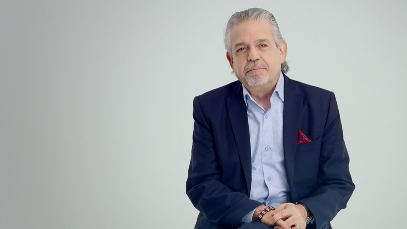 'Siempre Luis' Shows Luis Miranda's Political Charisma - The Atlantic