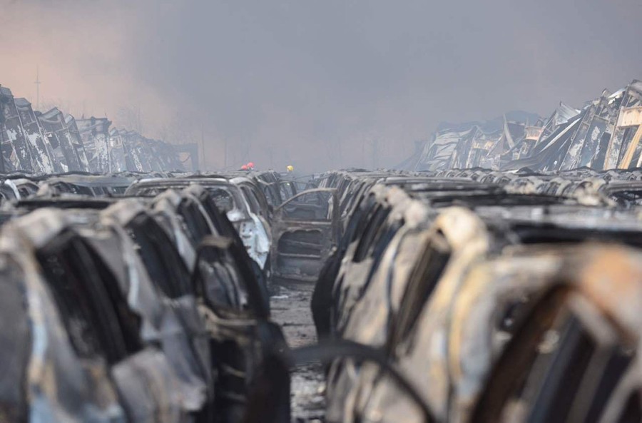 Photos of the Aftermath of the Massive Explosion in Tianjin, China ...