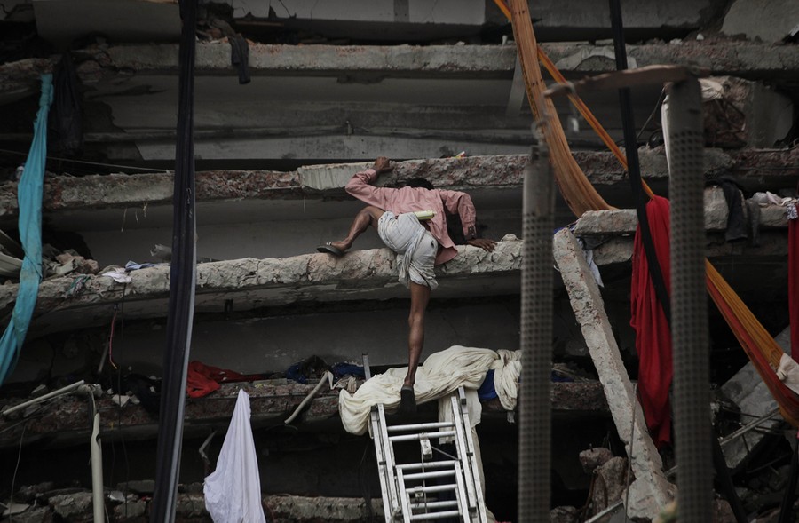 Rescue Efforts Halted at Collapsed Bangladesh Building - The Atlantic