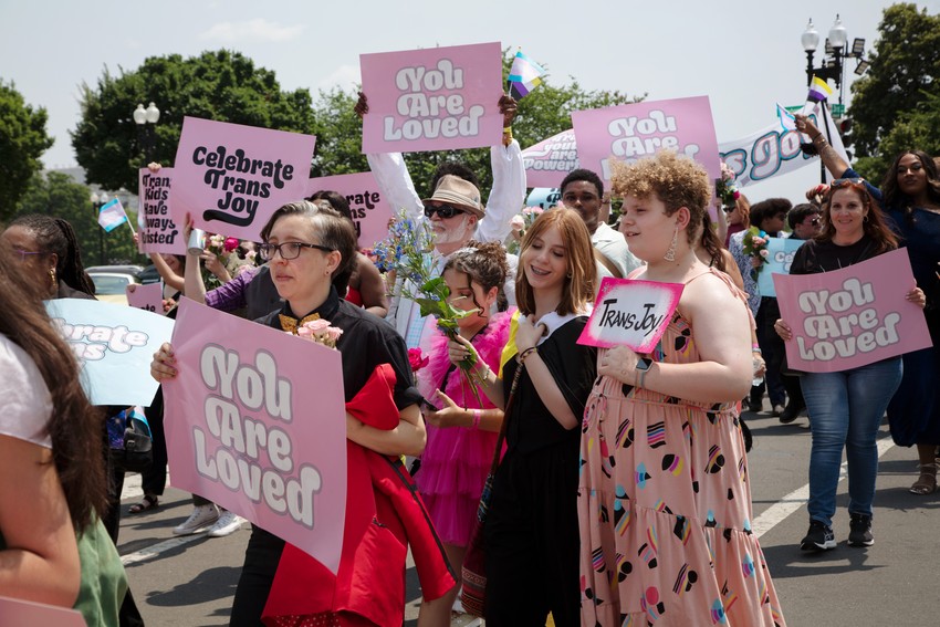 A Trans Prom on the Capitol Lawn - The Atlantic