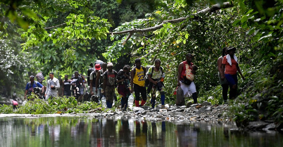 Photos: The Arduous Journey of the Haitian Migrants - The Atlantic