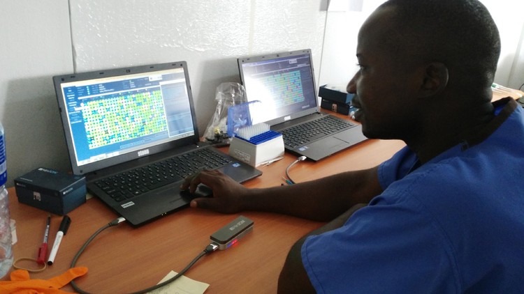 Tracking Ebola's Spread in Real Time With a Pocket-Sized DNA Sequencer ...