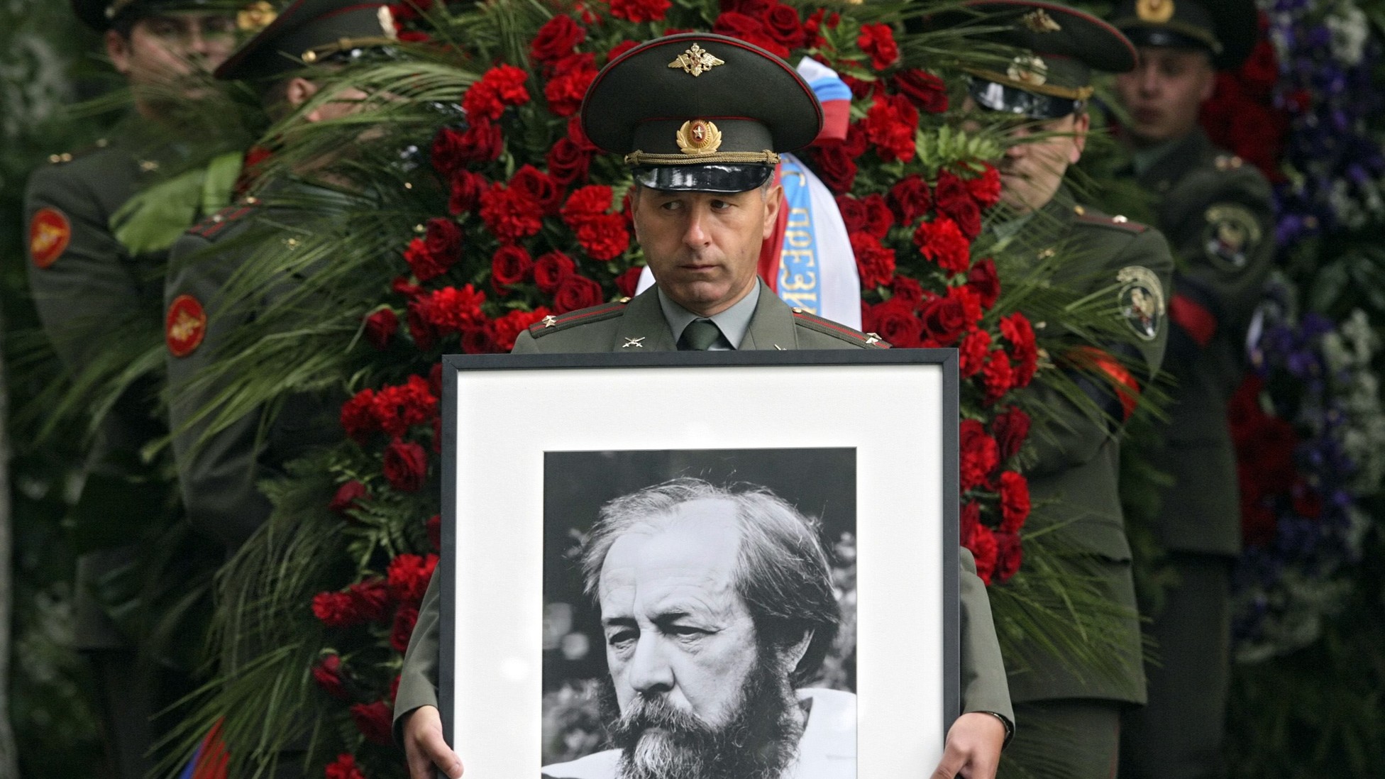 How a Famous Soviet Dissident Foreshadowed Putin's Plan—in 1990 - The ...