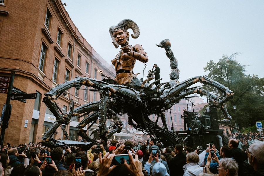 Giant Mythological Puppets Stage a Show in Toulouse - The Atlantic