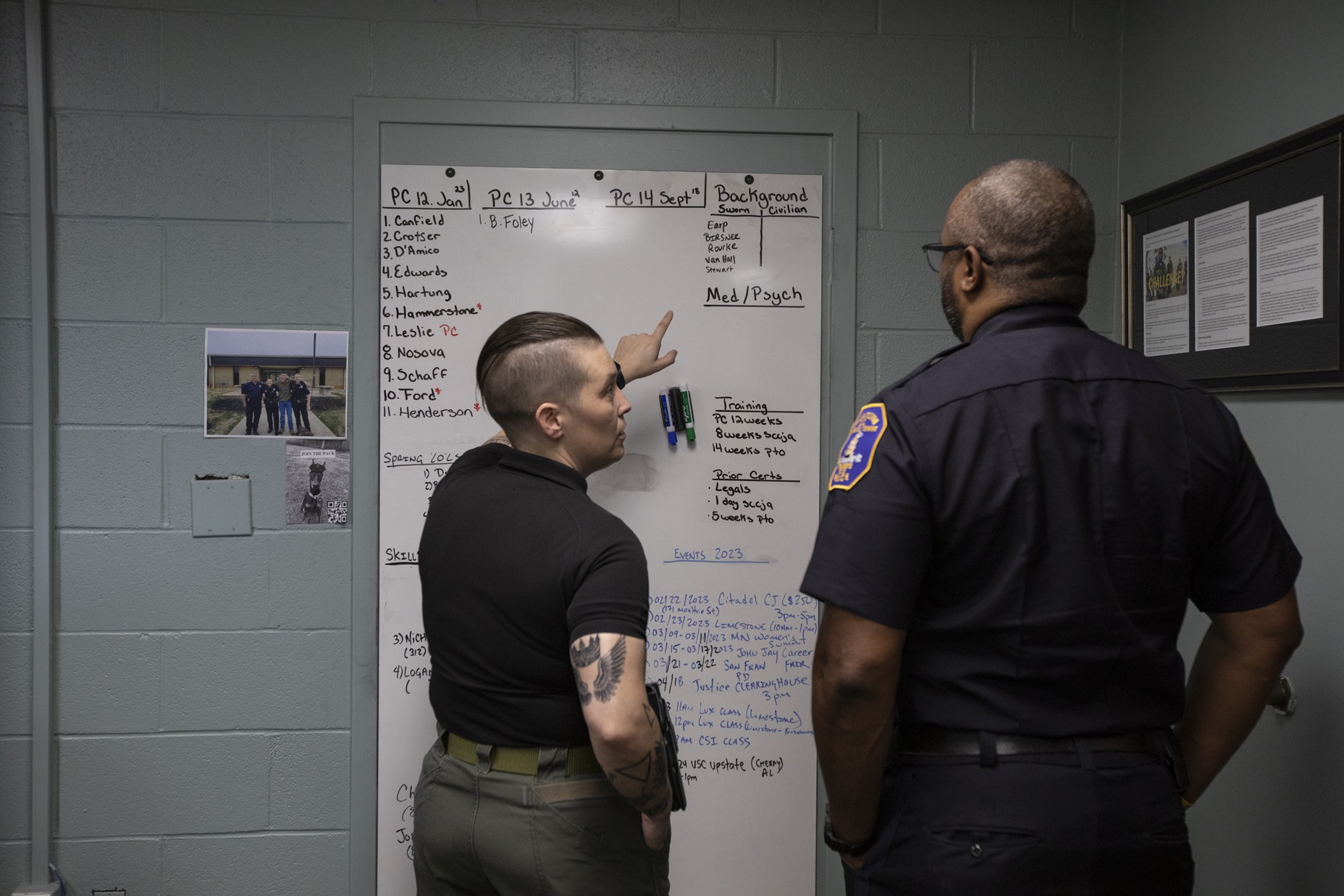 Recruiting Officers After ‘Defund the Police’ in Charleston - The Atlantic