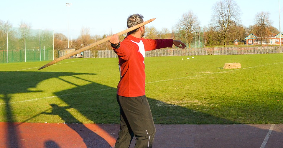 spear throwing stick