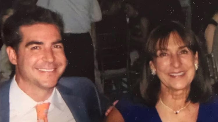 Jesse Watters and the Story of The Five’s ‘Mom Texts’ - The Atlantic