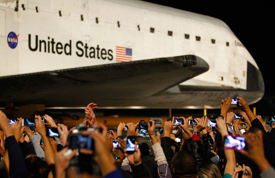 A Space Shuttle on the Streets of Los Angeles - The Atlantic