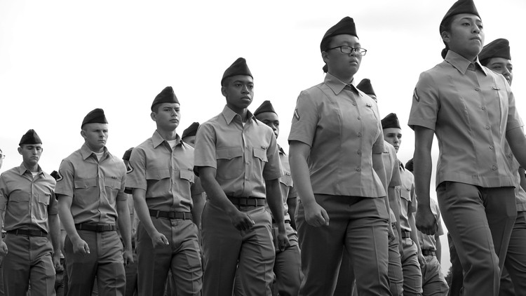 The All-Volunteer Force Is in Crisis - The Atlantic
