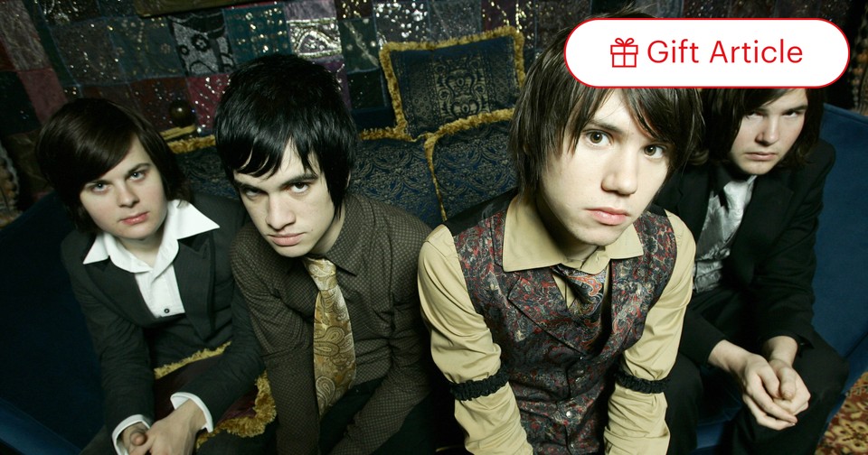 panic at the disco article