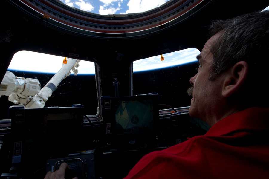 Welcome Back to Earth, Commander Hadfield - The Atlantic