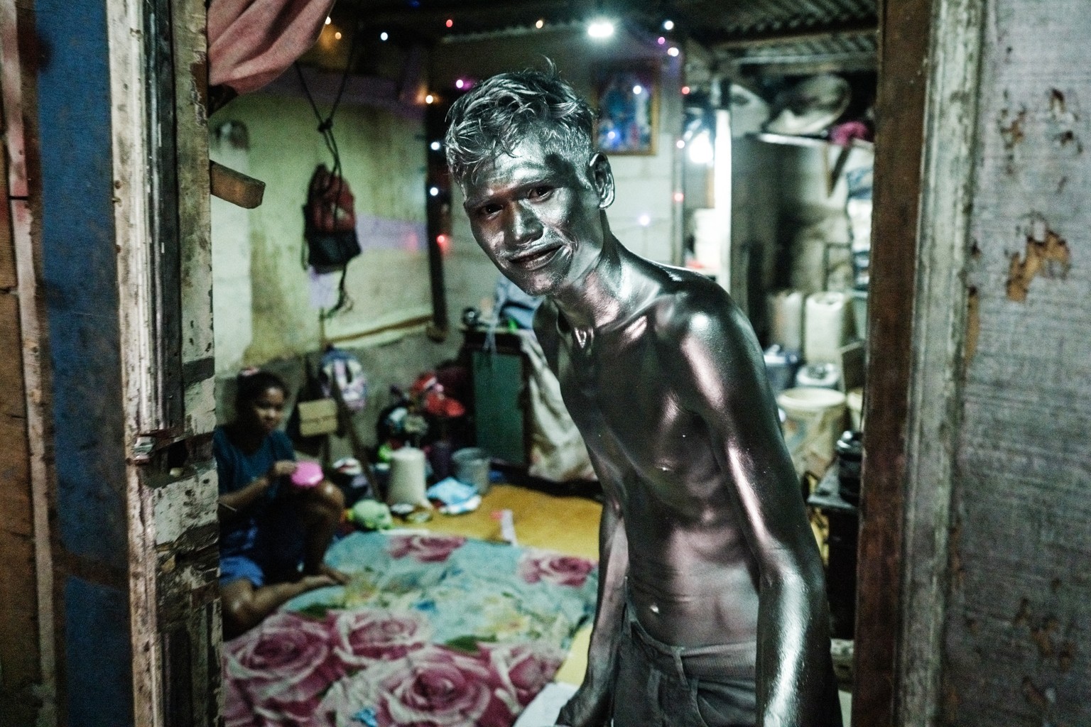 Photos: Indonesia’s 'Silvermen' Beg for Survival - The Atlantic