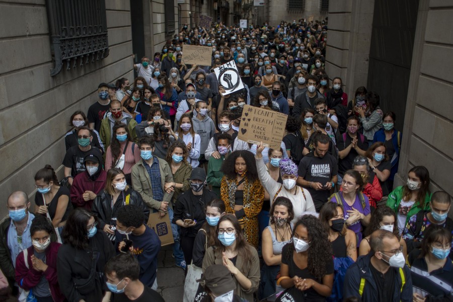 Images From a Worldwide Protest Movement - The Atlantic