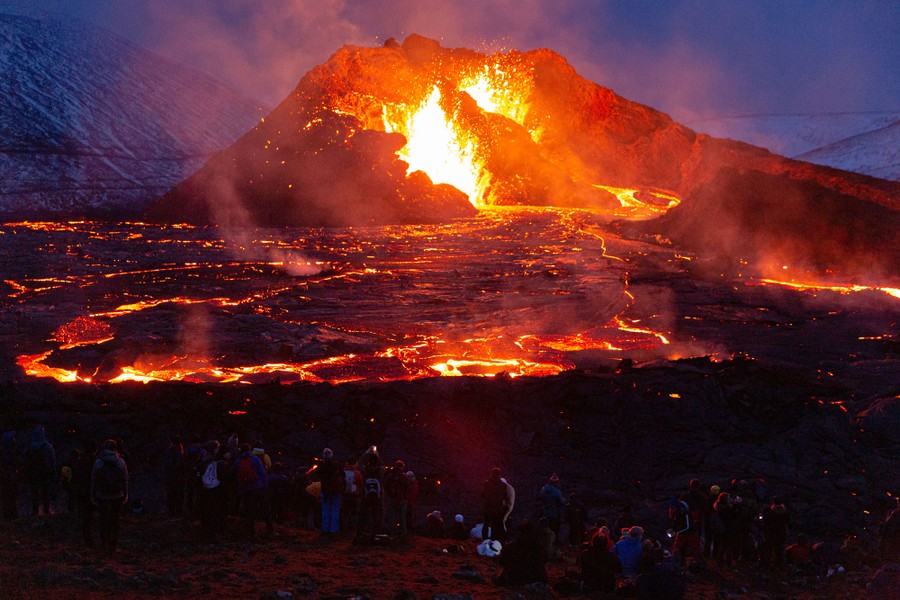 Photos: 2021—The Year in Volcanic Activity - The Atlantic
