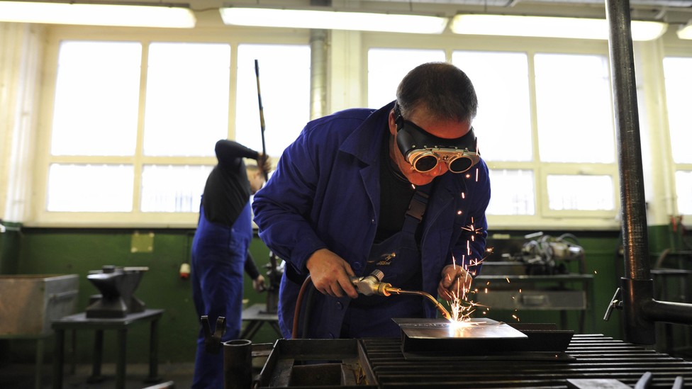 Should the U.S. Adopt the German Model of Apprenticeships? - The Atlantic