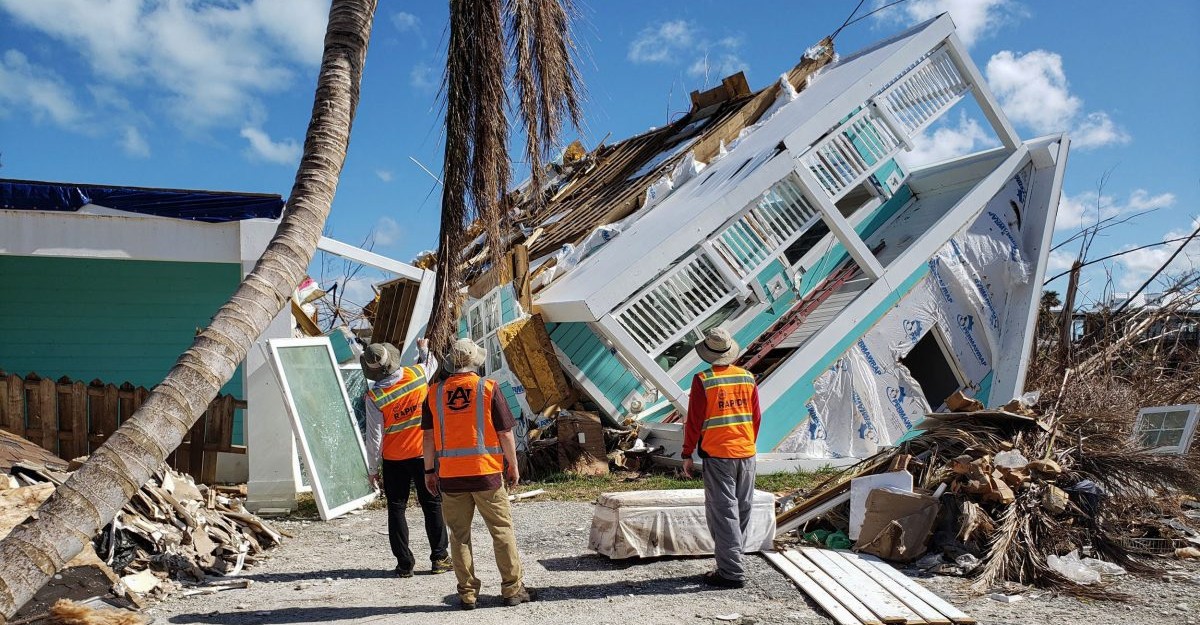 America's Network of Hurricane-Chasing Engineers - The Atlantic