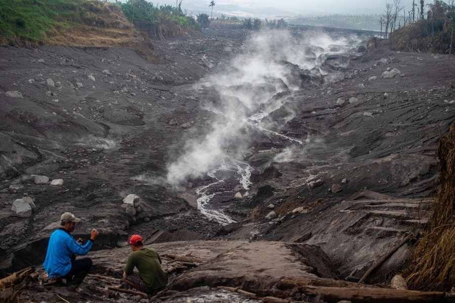 2022: The Year in Volcanic Activity - The Atlantic 2022: The Year in Volcanic Activity - The Atlantic