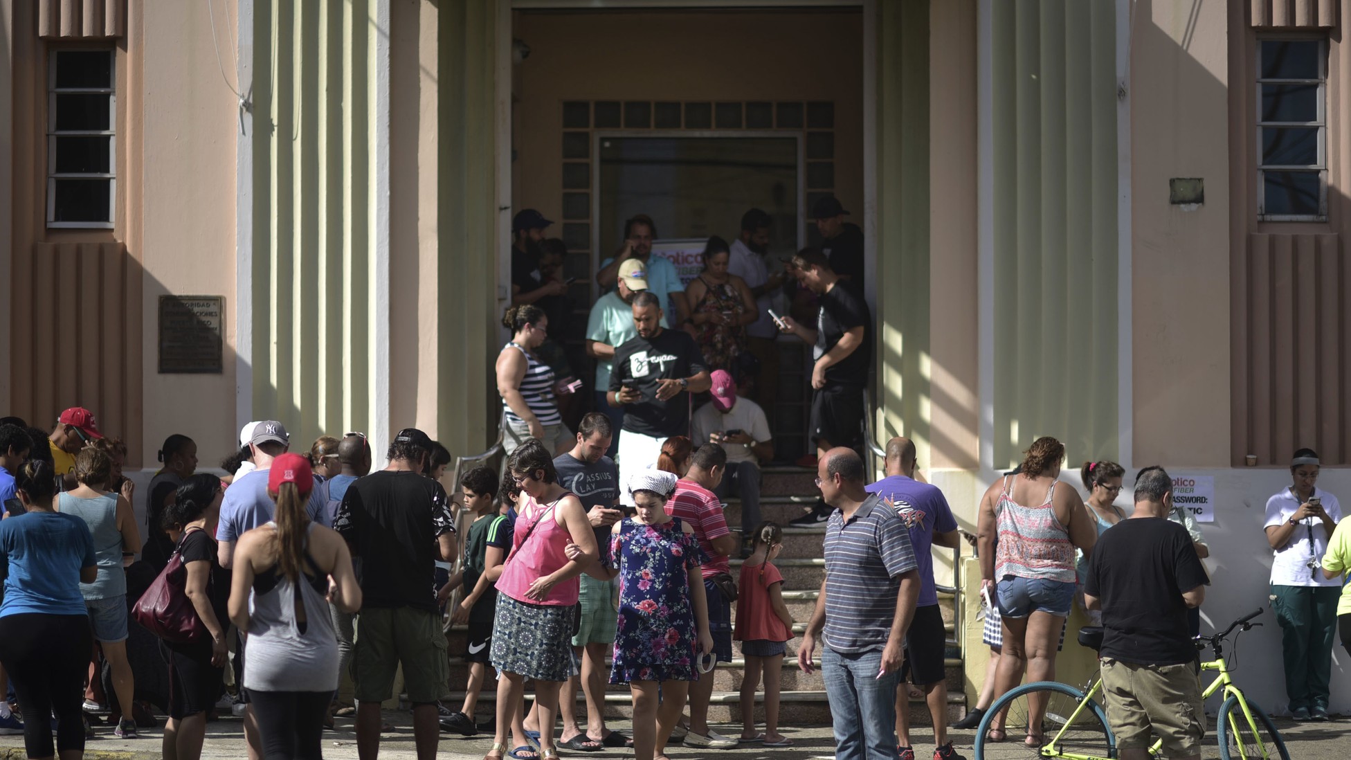 How the Puerto Rican Diaspora Is Staying Connected After Maria - The ...