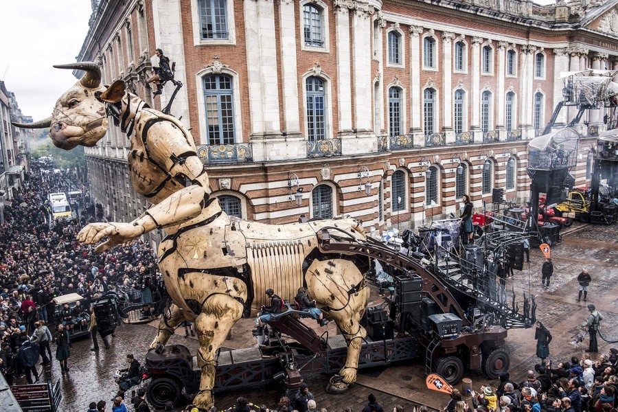 Toulouse Becomes a Labyrinth for La Machine’s Giant Spider and Minotaur ...