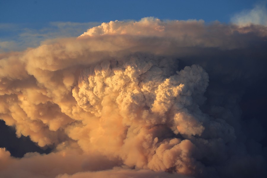 Photos: California’s Massive Park Fire Continues to Grow - The Atlantic