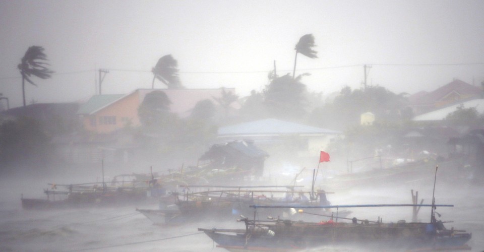 Typhoon Rammasun Slams Philippines - The Atlantic