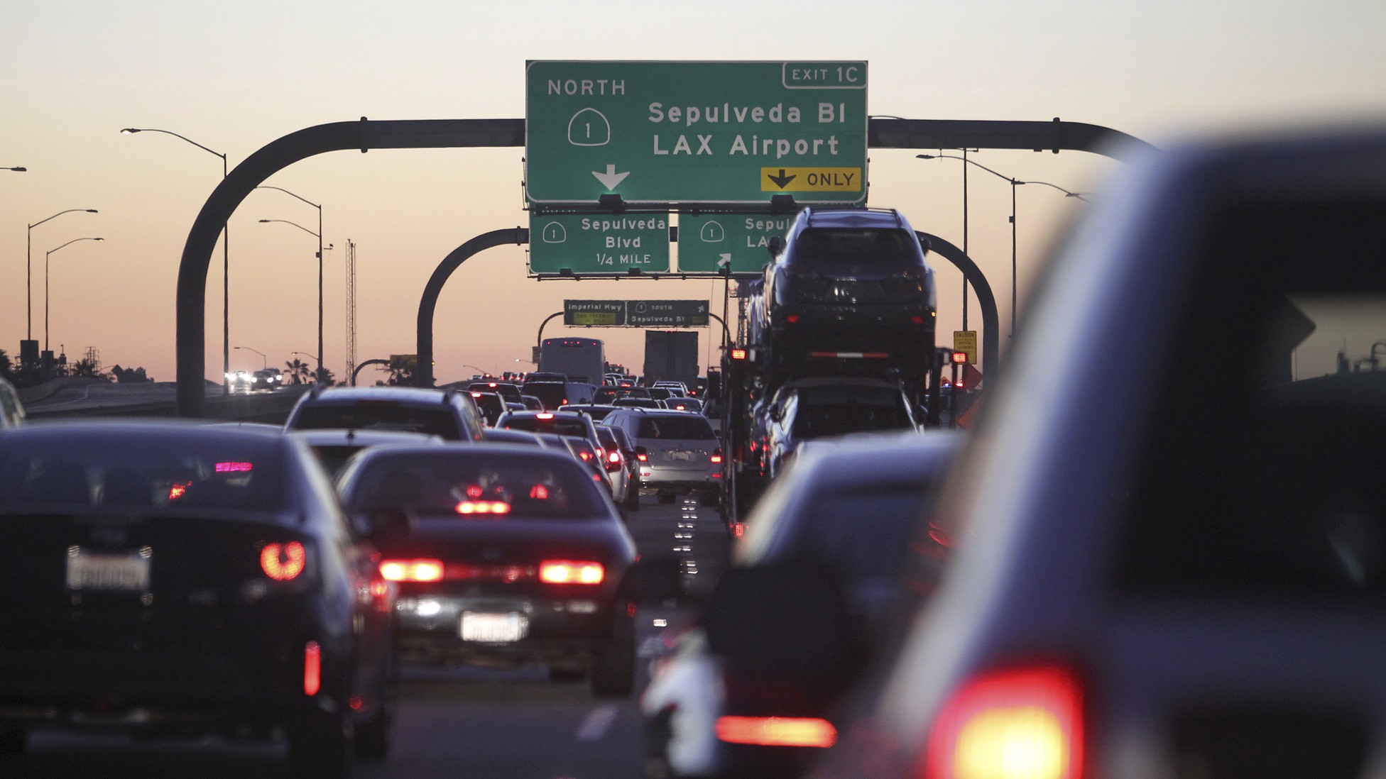 The 'Waze Left' May Be Ending - The Atlantic