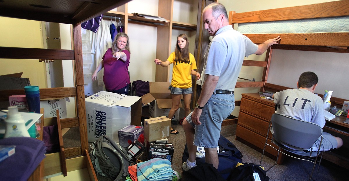 How College Changes the Parent-Child Relationship - The Atlantic